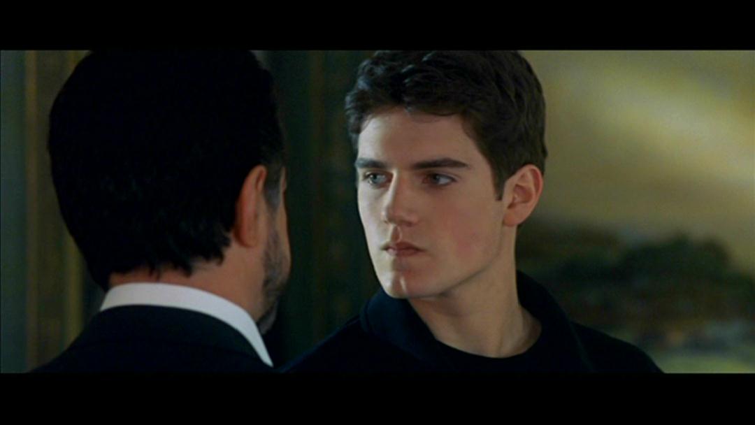 DVD Screen Captures - vendetta-laguna 00696 - Mr. Cavill Photo Gallery