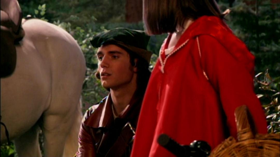 DVD Screen Captures - redridinghood 0217 - Mr. Cavill Photo Gallery