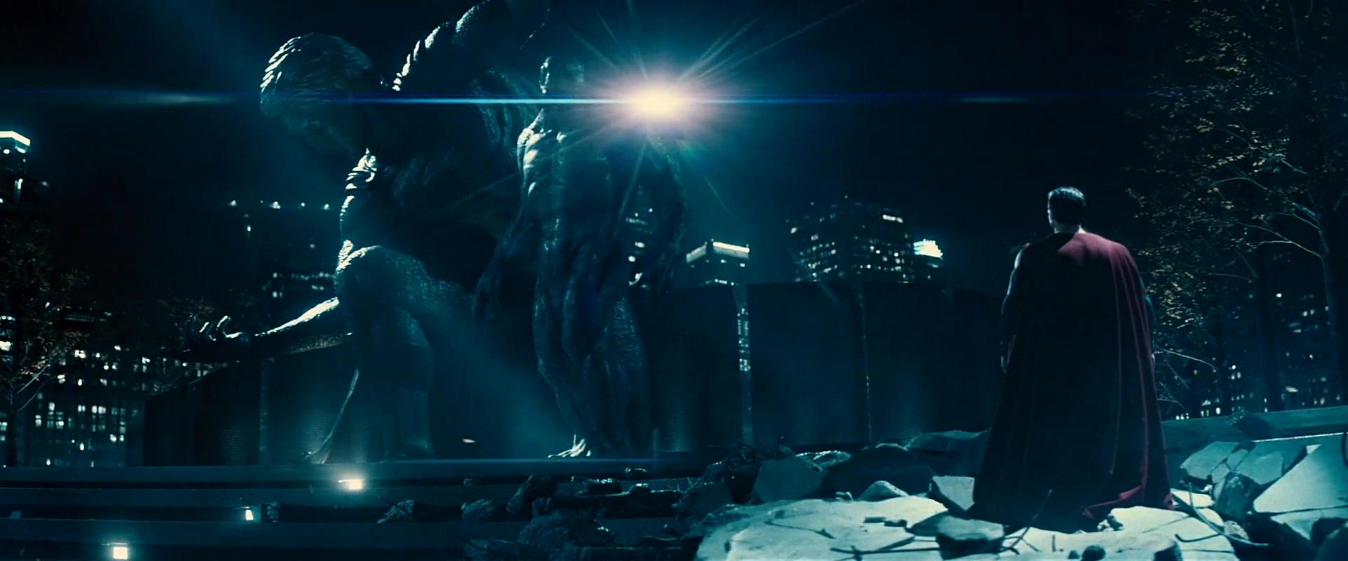 Screen Captures - BatmanvSuperman 524 - Mr. Cavill Photo Gallery