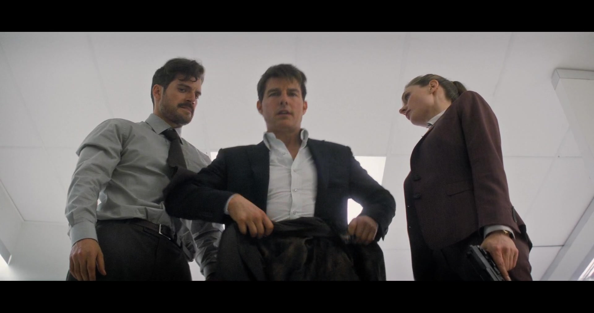 Screen Captures - MissionImpossibleFallout 243 - Mr. Cavill Photo Gallery