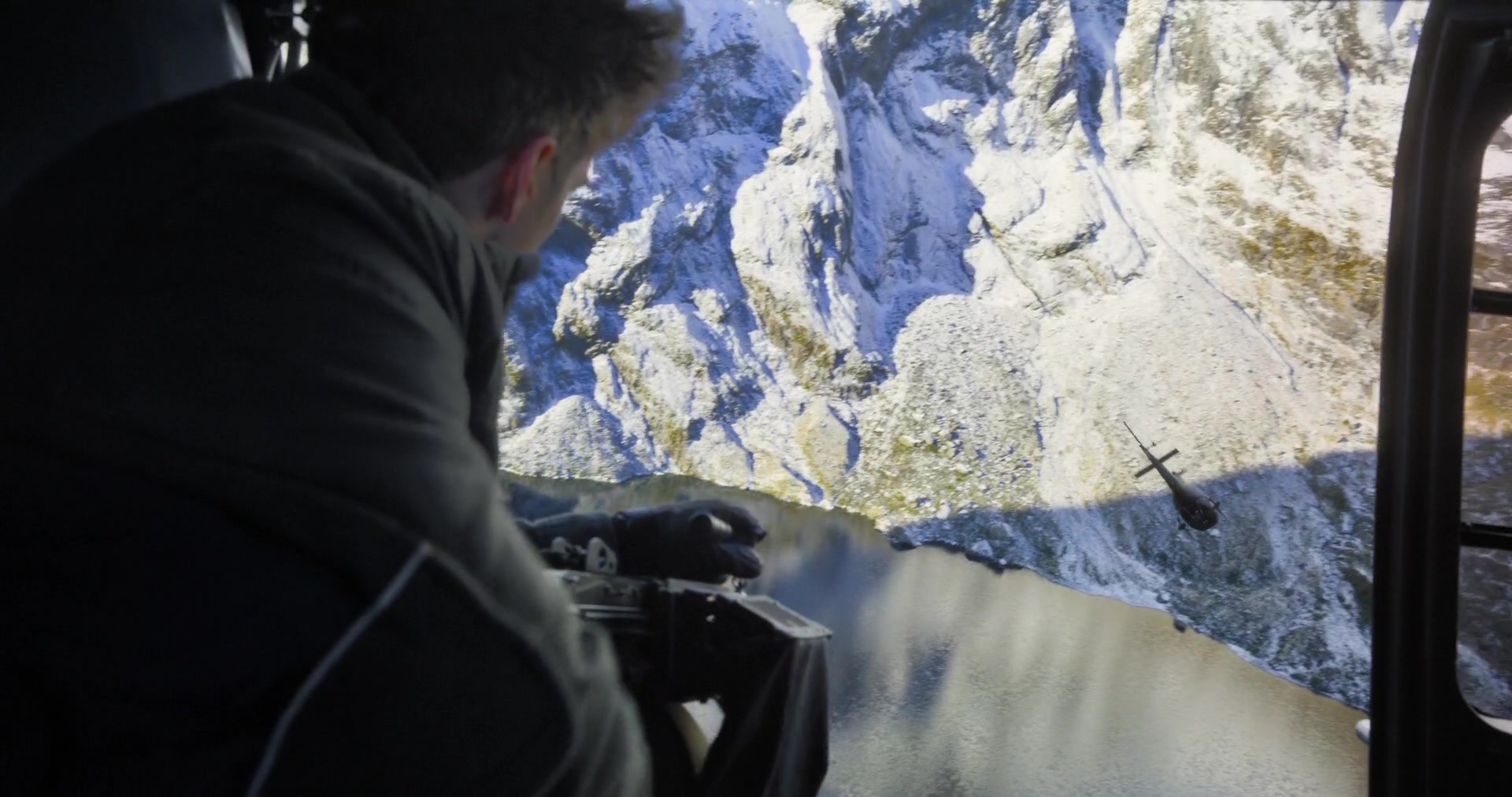 Screen Captures - MissionImpossibleFallout 700 - Mr. Cavill Photo Gallery