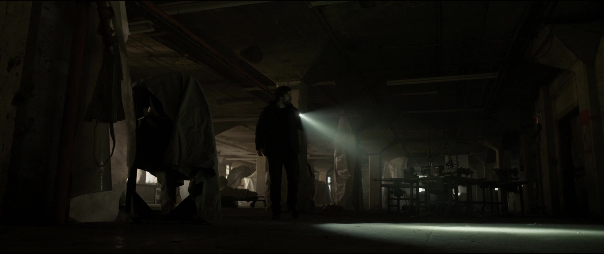 Screen Captures - NightHunter 376 MC - Mr. Cavill Photo Gallery